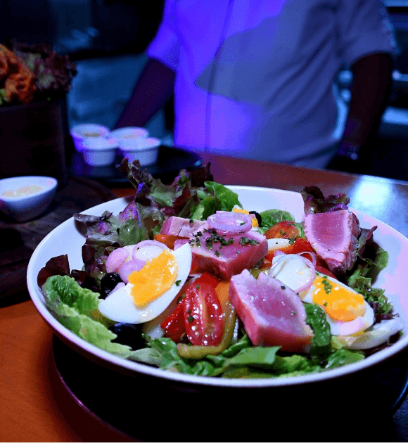 NOMMOS – Restaurant Lounge à Tanger